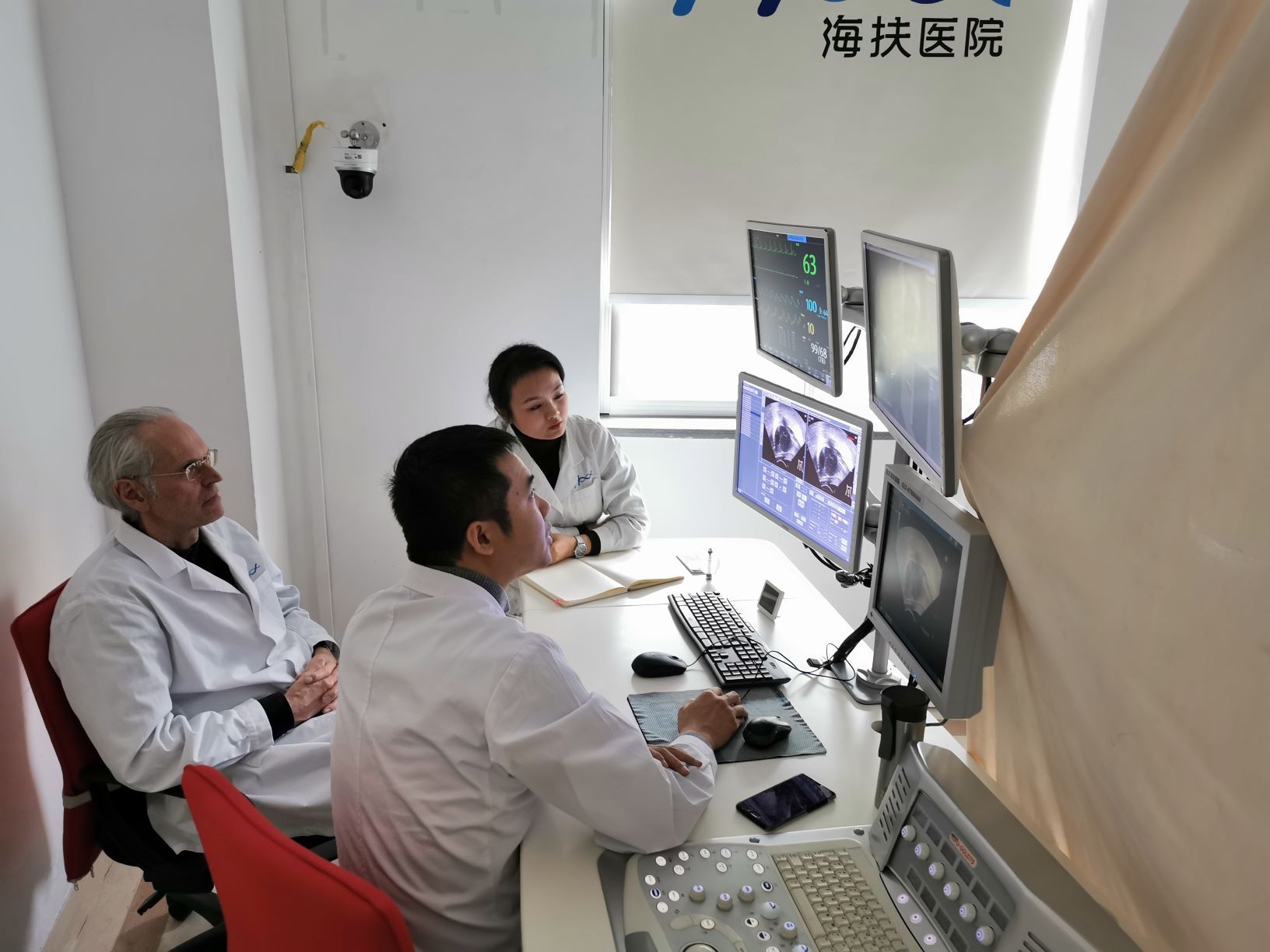 欧洲妇科内镜学会(ESGE)前主席Rudy Leon De Wilde教授专程到访重庆海扶_重庆海扶医院